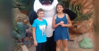 Community mourns girls killed in West Sacramento murder-suicide - CBS News