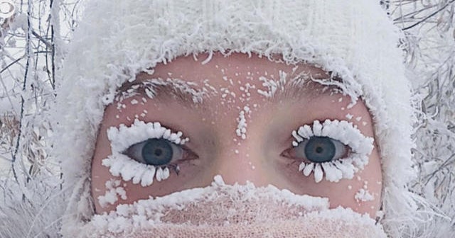 Frozen lashes in Russia create stunning snow selfie - CBS News