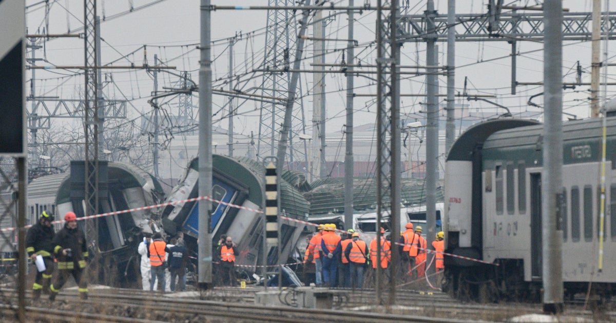 Italy train crash today: Milan commuter train derailed near Pioltello ...