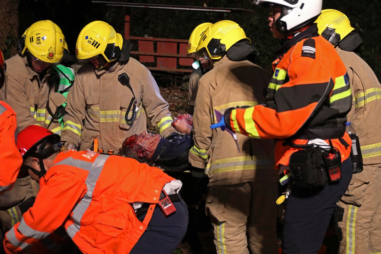 Hong Kong double-decker bus crash kills 18 - CBS News