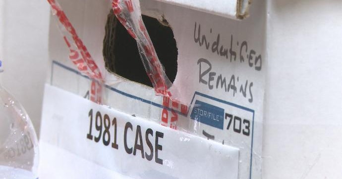 Texas detectives hope for new leads in decades-old murder mystery - CBS ...