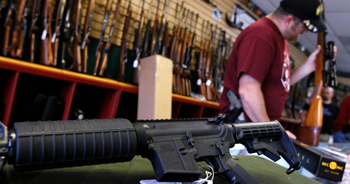 Dicks Sporting Goods Will Stop Selling Assault Weapons Cbs News