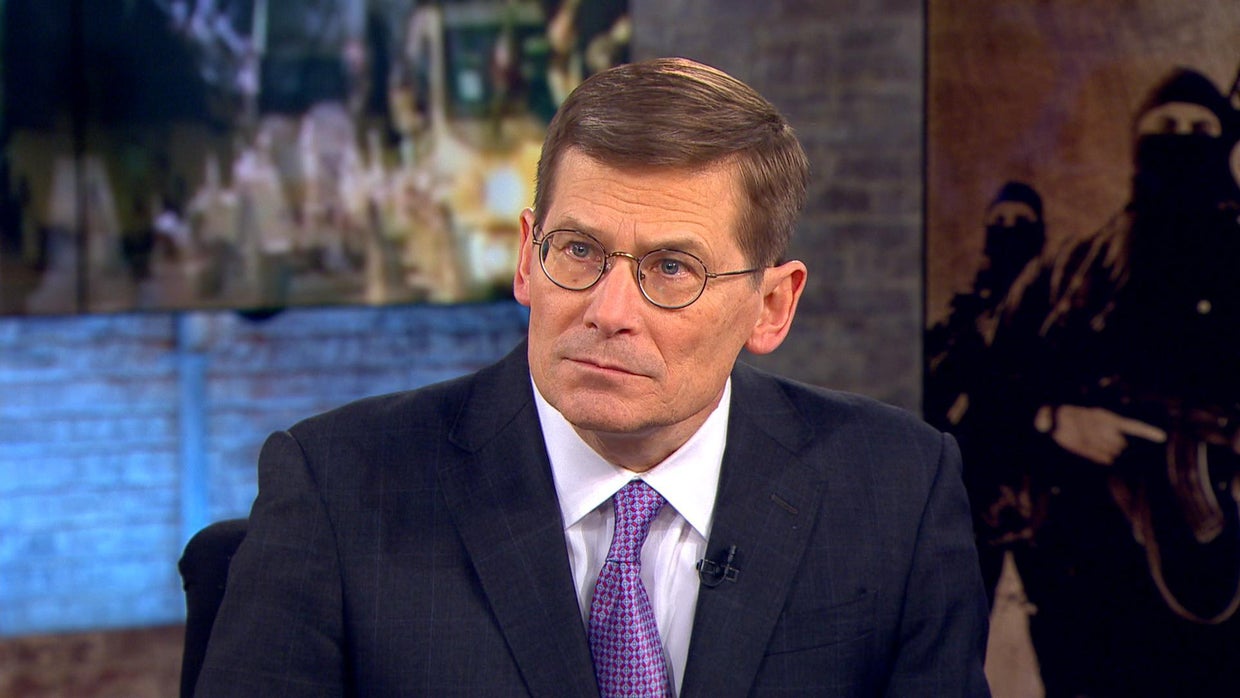 Ex-CIA chief warns of new Cold War with Russia, WMD threat from ISIS ...
