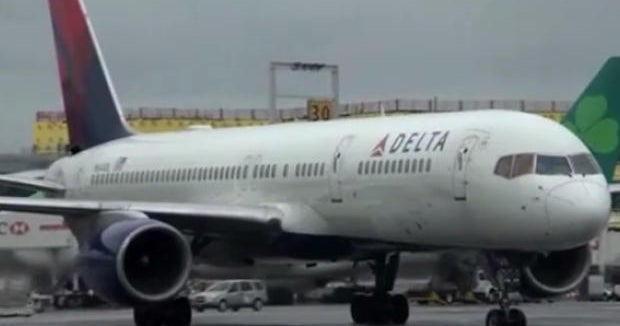 Delta tax break: Georgia lawmakers OK bill for Delta Air Lines to lose ...