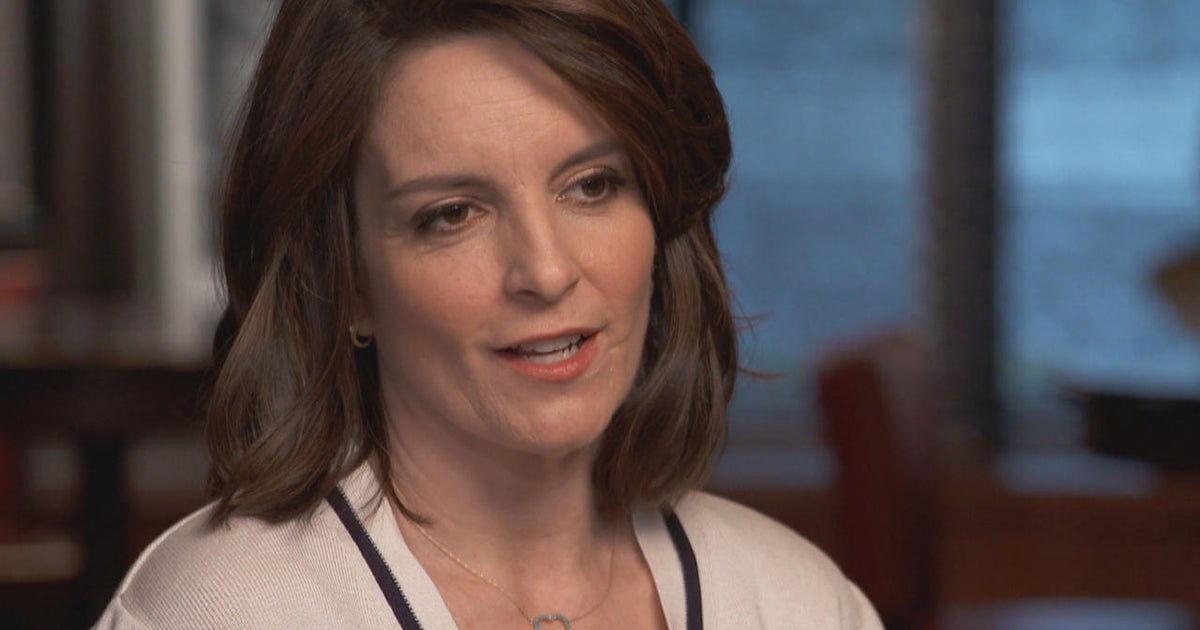 Tina Fey brings her "Mean Girls" to Broadway - CBS News