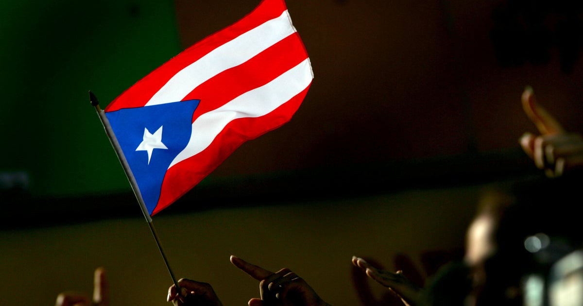 Competing U.S. factions seek to sway arrivals from Puerto Rico before ...