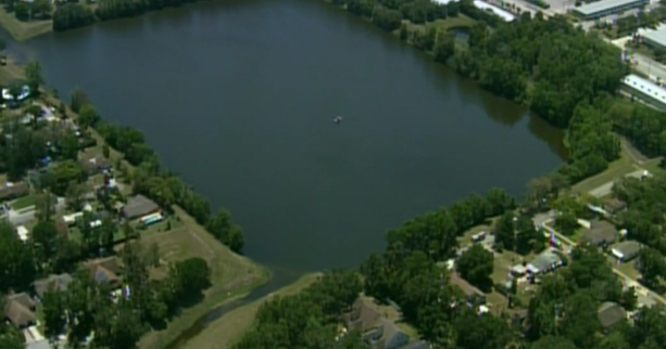 "It bit me! It bit me!": Search continues for Florida teen after ...