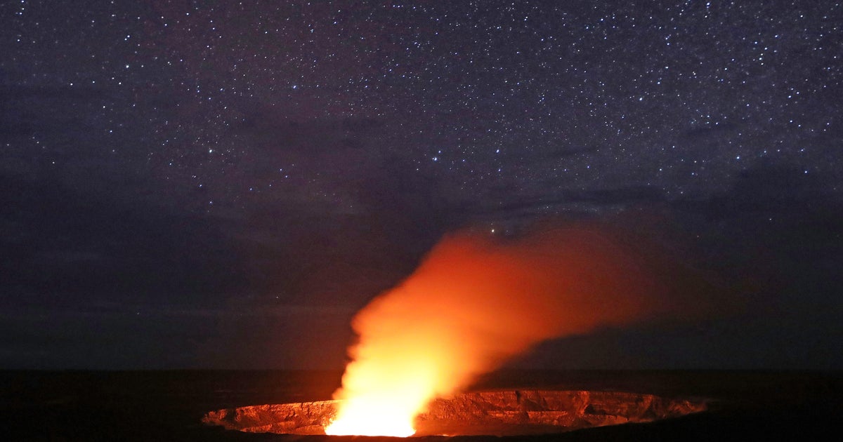 Hawaii Kilauea volcano could soon explode in once-in-a-century eruption ...
