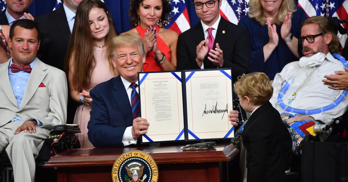 Watch live: President Trump signs "Right to Try Act" today - Live ...