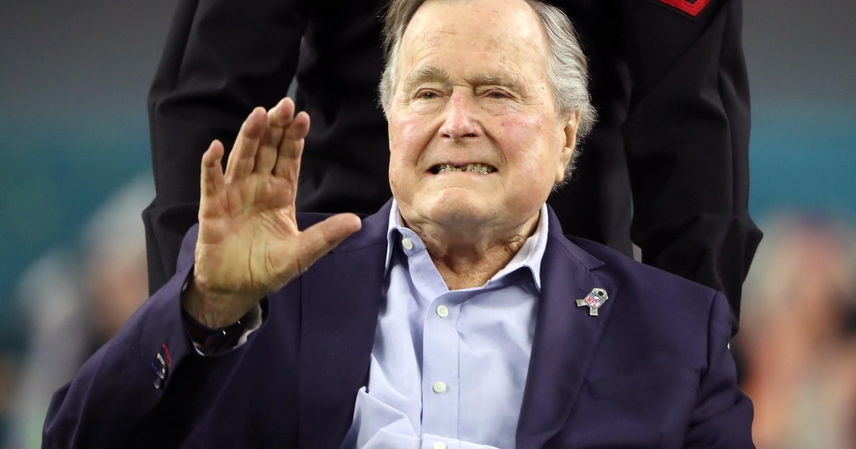 Annual George H.W. Bush golf tournament kicks off at Maine club - CBS News