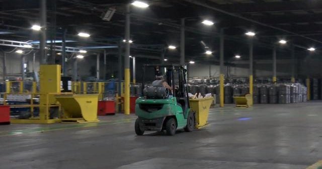 Factory workers lose jobs as steel tariffs put business in "crisis mode ...