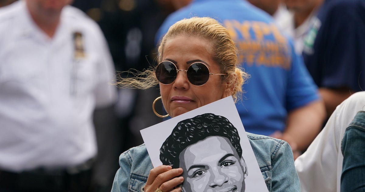 "Junior" Lesandro Guzman-Feliz funeral today: Teenager laid to rest ...
