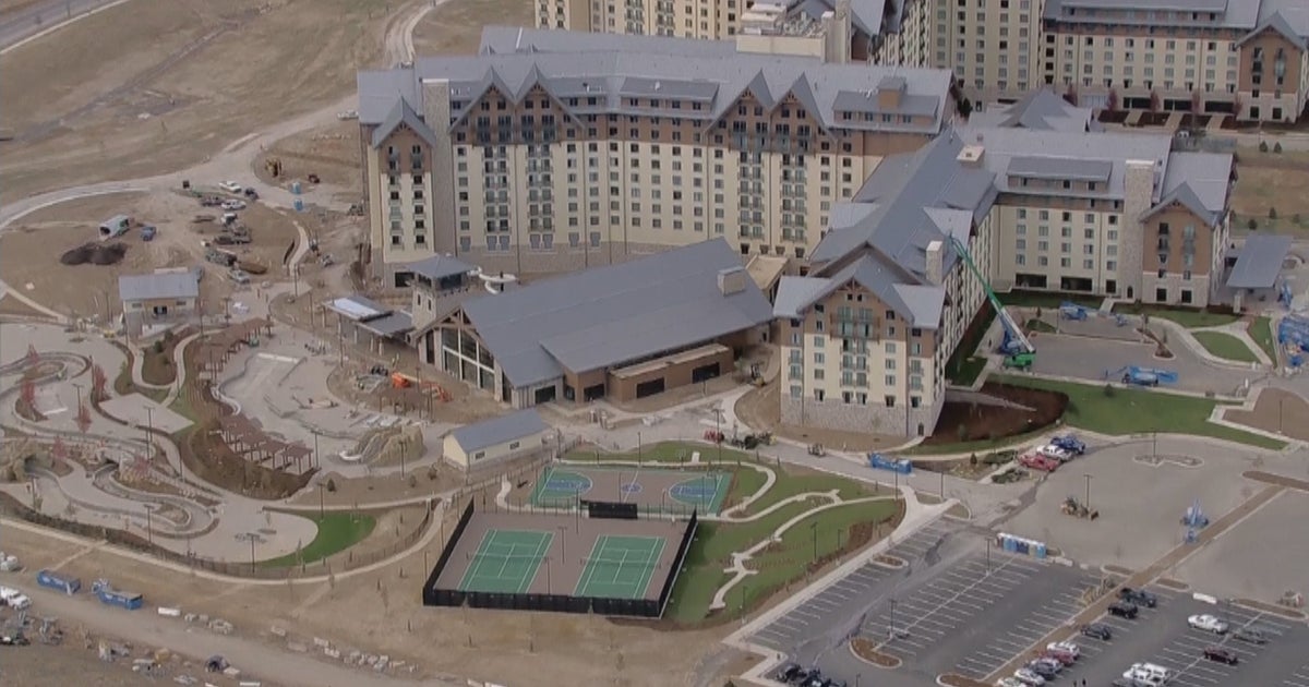 Gaylord Resort Has Already Booked 1.1 Million Reservations - CBS Colorado