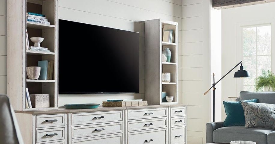 Secrets To Perfect TV Height & Distance - CBS San Francisco