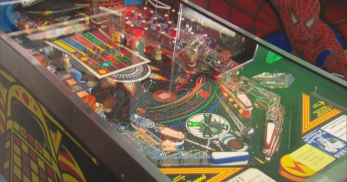 24-Hour Pinball Tournament Comes Down To An Unexpected Winner - CBS ...