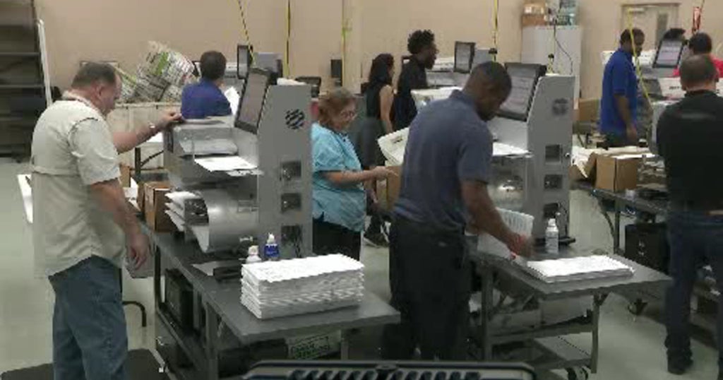 Early Florida Recount Totals Not Showing Much Change - CBS Miami