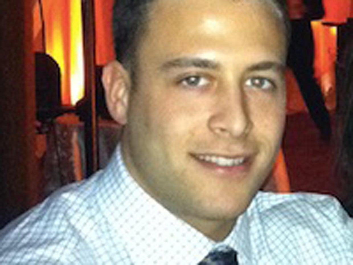 Friends of Connecticut man missing in NYC use social media to track his ...