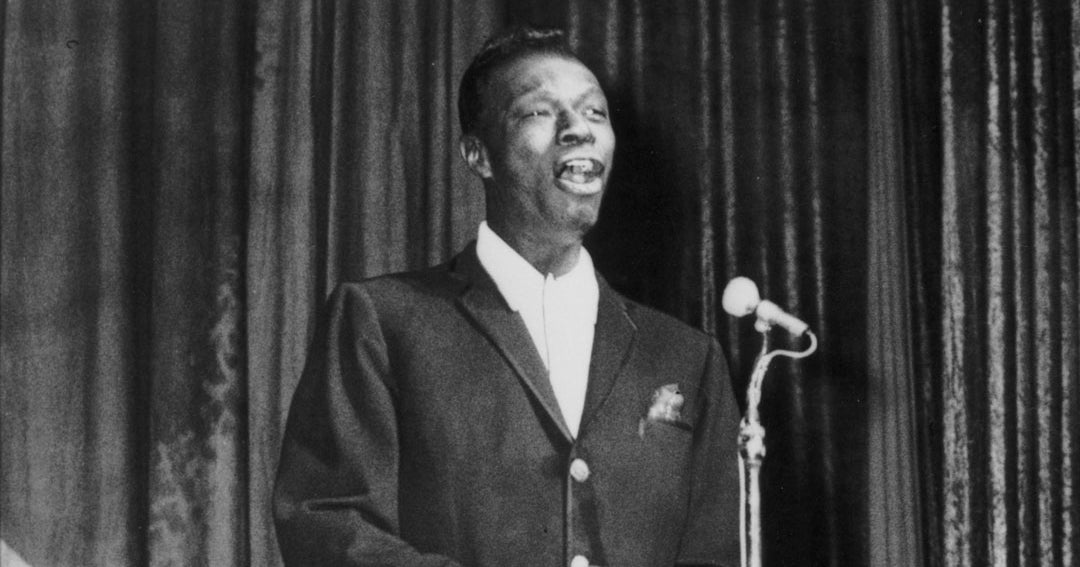 Ken Foote Holiday Songs: The Christmas Song - CBS Texas