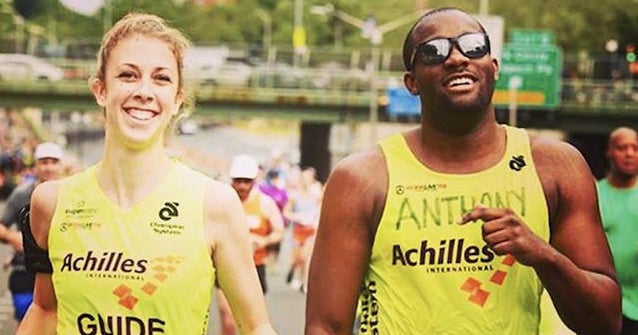Blind runner finds love with sighted marathon trainer - CBS News