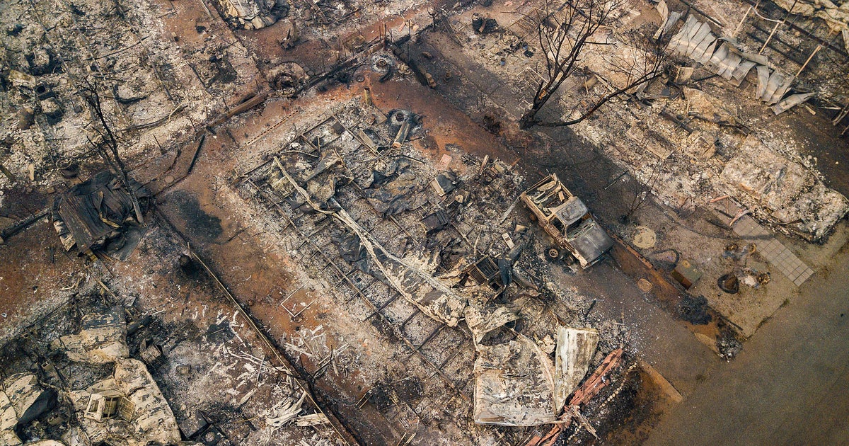 Fires in California: Latest updates on wildfires, death toll ...