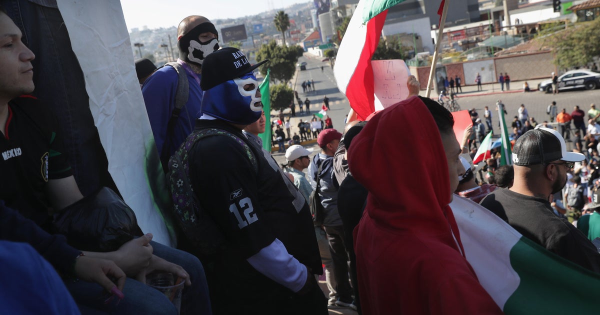 Migrant caravans fuel tension in Tijuana as Mexico border towns swell ...