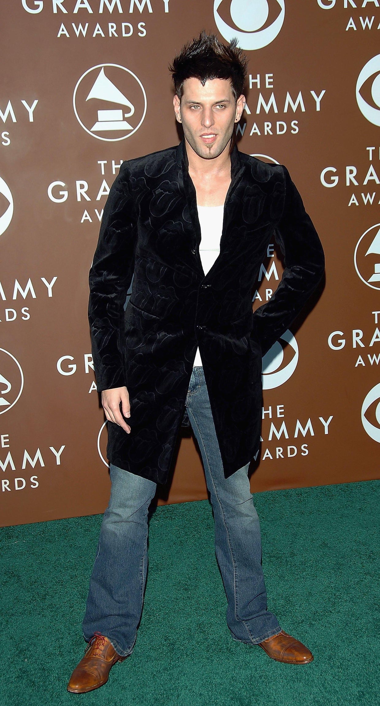 Devin Lima, LFO singer, is dead at 41 - CBS News