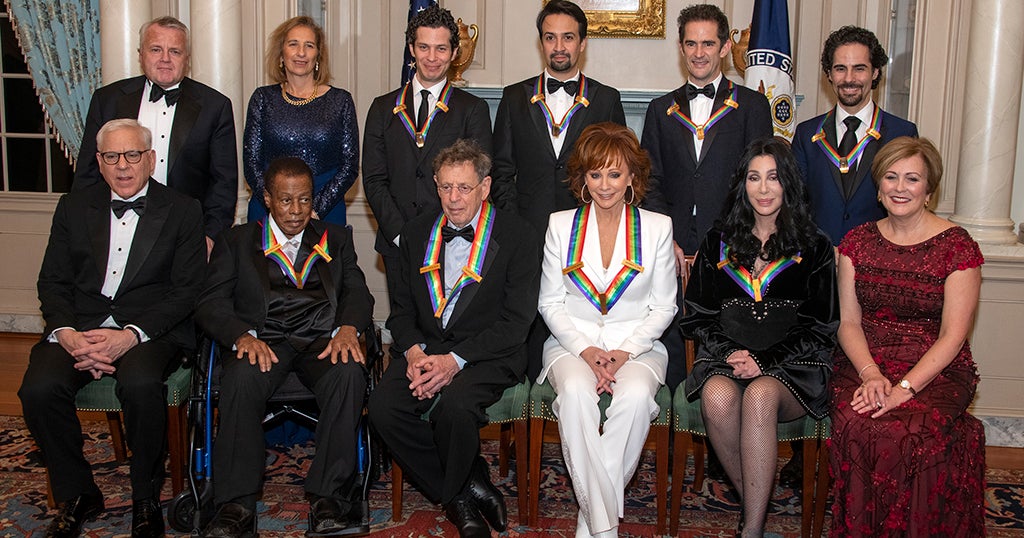 Kennedy Center Honors Program Pays Tribute To George H.W. Bush - CBS ...