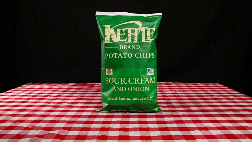 Phantom Gourmet: Sour Cream And Onion Potato Chips - CBS Boston