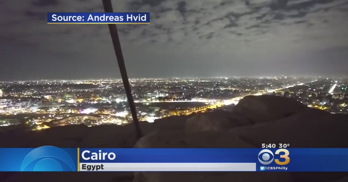 YouTube Photographer, Girlfriend Illegally Climb Great Pyramid Of Giza ...