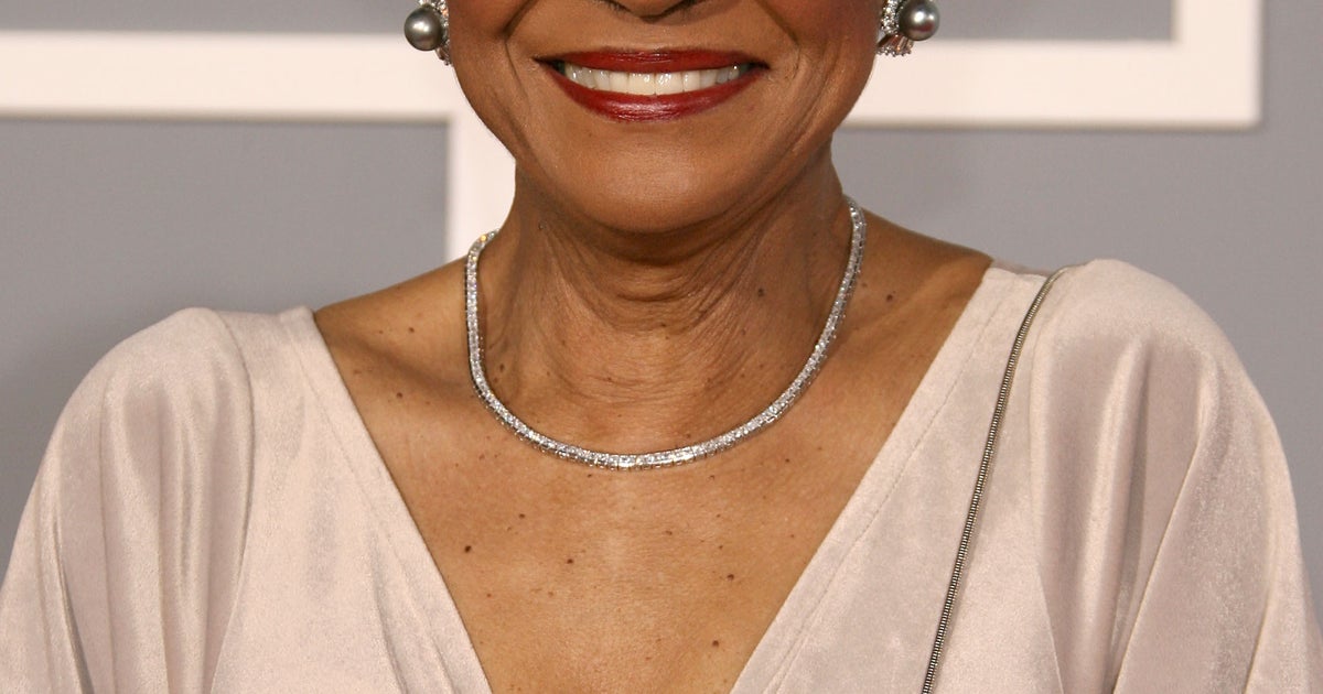 Nancy Wilson, Grammy Winning Jazz Singer, Dies At 81 - CBS Los Angeles