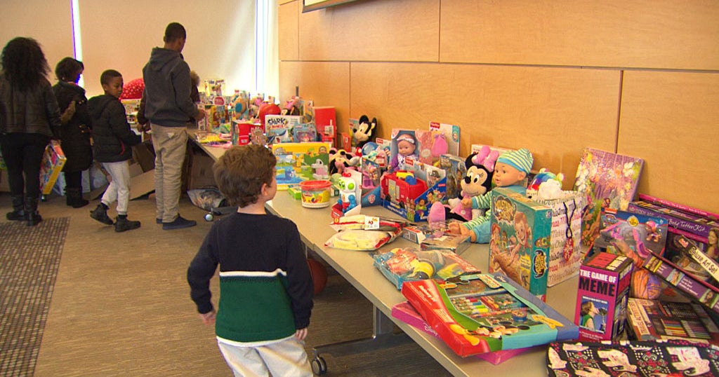 Family Of Boston Homicide Victim Holds Annual Toy Drive - CBS Boston