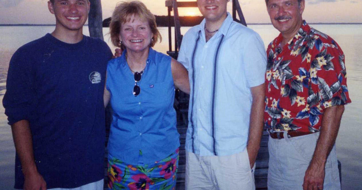 Bart Whitaker case: Sugar Land, Texas father fights to save son ...