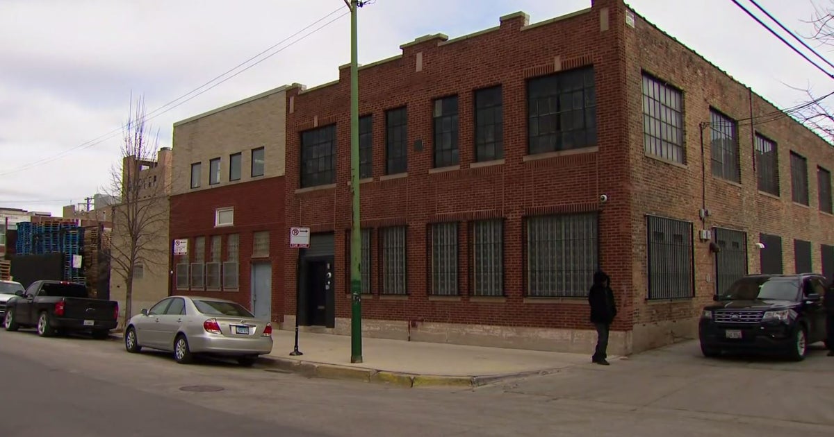 Judge Extends Hours For R. Kelly's Recording Studio As Architect ...