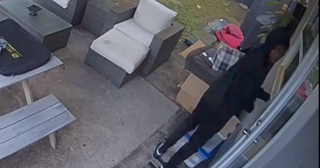 'Get Out Of Here, You Clown': Florida Homeowner Foils Burglary With Two ...