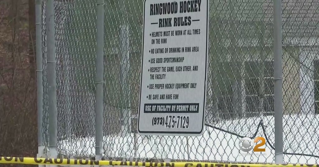 Impatient Skaters Ruin Ice Rink In New Jersey - CBS New York