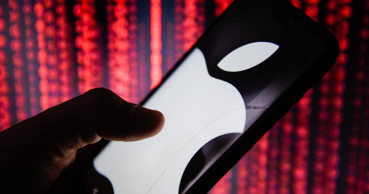 Gene Levoff, Apple lawyer who oversaw insider trading policy, charged ...