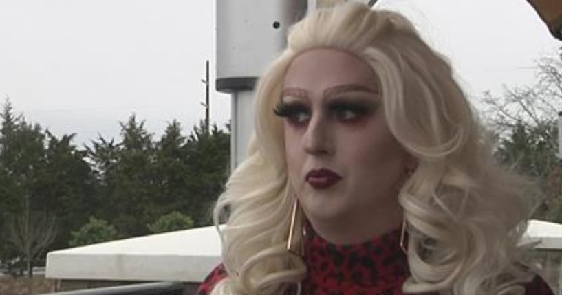 'Drag Queen Story Hour' For Children Stirs Controversy At Library - CBS ...