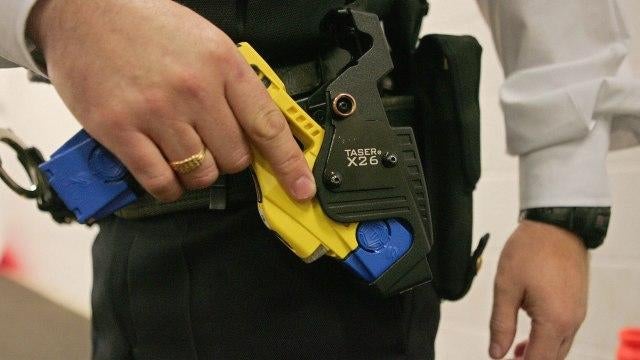 Taser-related deaths in San Mateo County, California: Calls for video ...