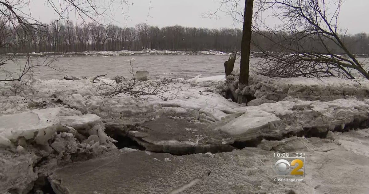 Residents Along Kankakee River Return Home After Evacuations - CBS Chicago
