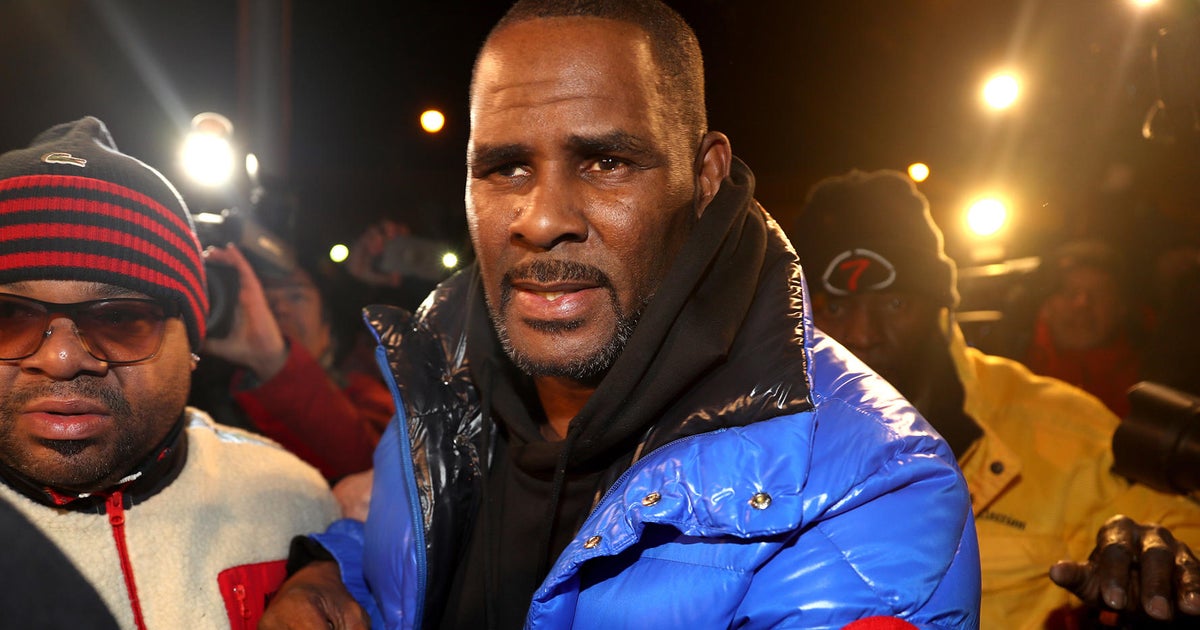 R. Kelly indicted: Judge sets $1 million bond for R&B singer today ...