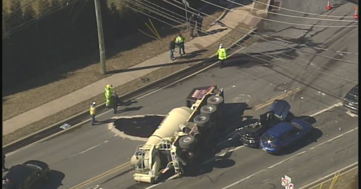 1 Injured In 4-Vehicle Crash Involving Cement Truck In Warrington ...