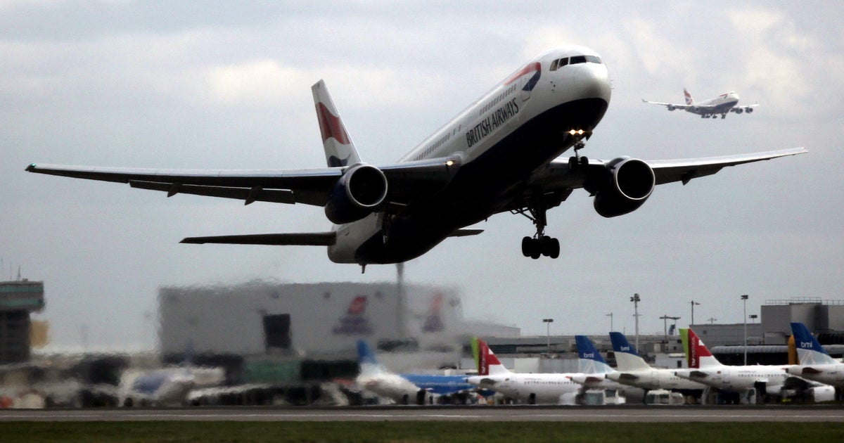 London bomb threat: London police investigating 3 bombs found near ...