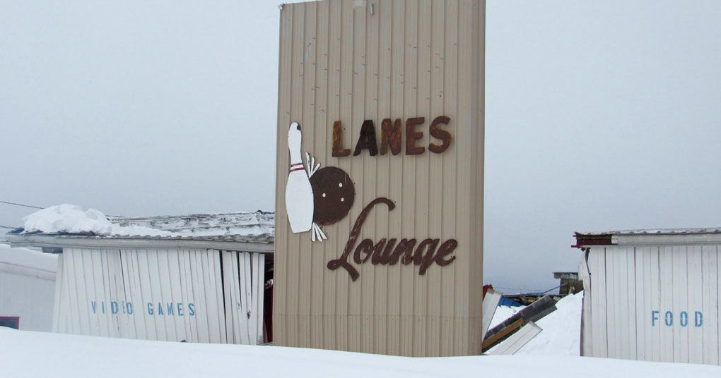 Roof Of Old Bowling Alley Collapses Under Heavy Snow - CBS Colorado