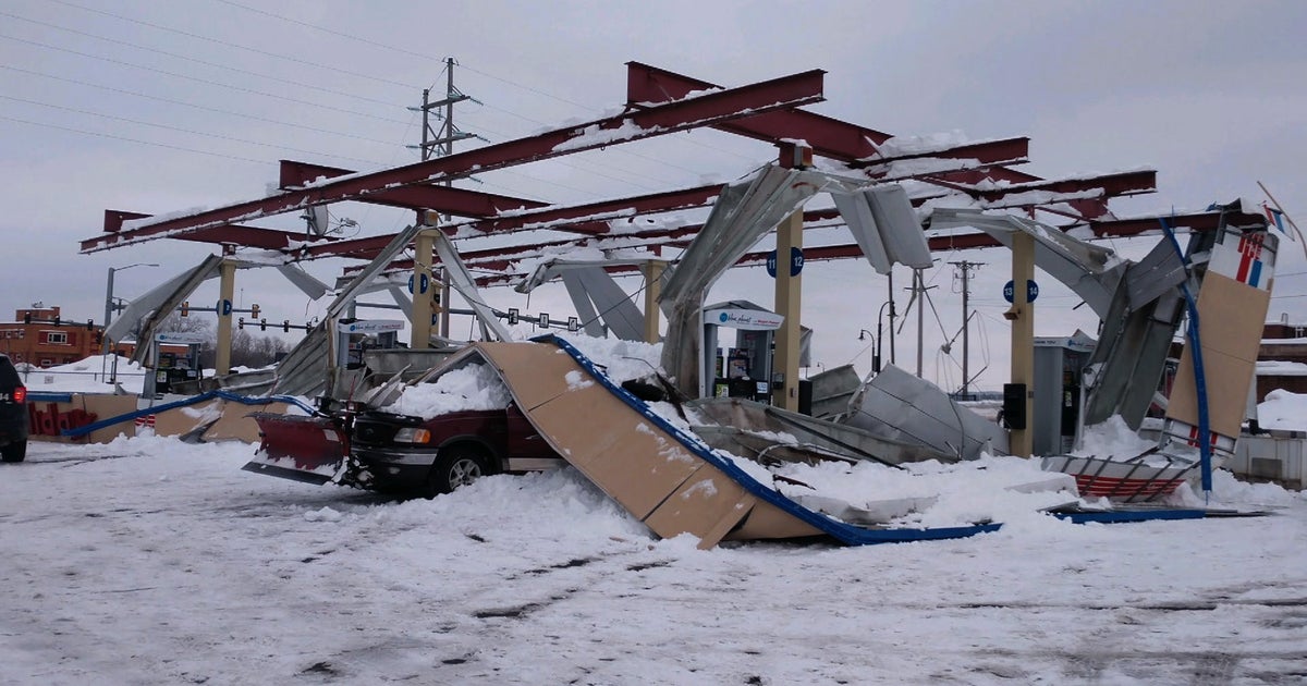Gas Station Canopy Collapses In Eau Claire From Heavy Snow - CBS Minnesota