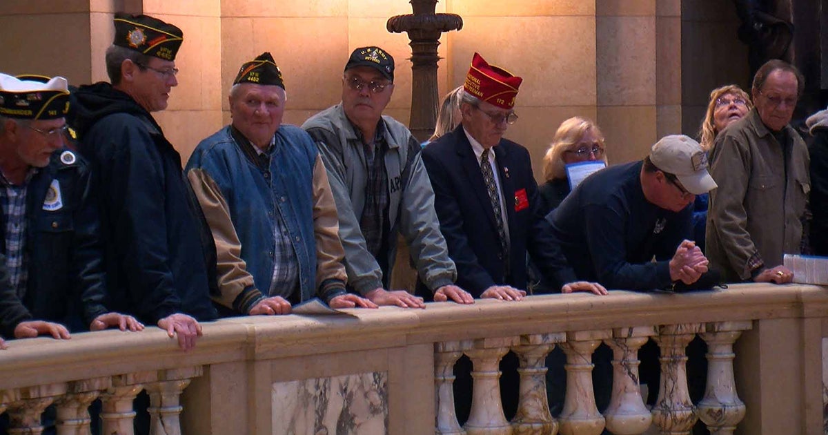 Hundreds Of Veterans Rally In Solidarity At Capitol - CBS Minnesota