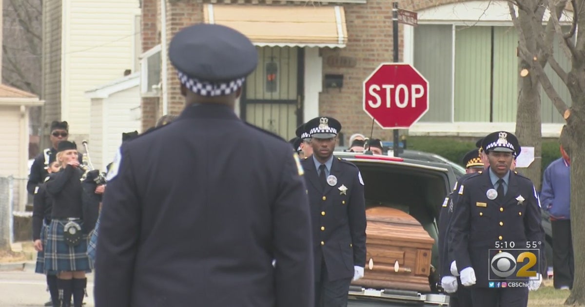 Fond Farewell For CPD Officer Rivera - CBS Chicago