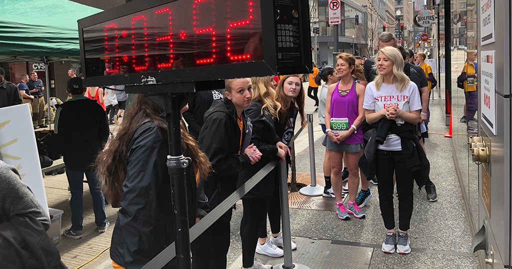 Hundreds Participate In Fight For Air Climb Supporting American Lung ...