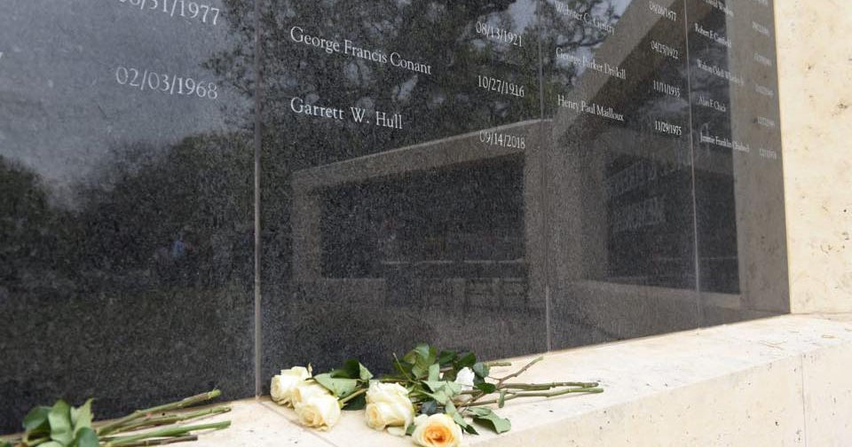 Fallen Fort Worth Officer Garrett Hull's Name Added To Police And Fire ...