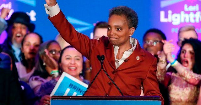 Lori Lightfoot makes history as Chicago's first black female mayor ...