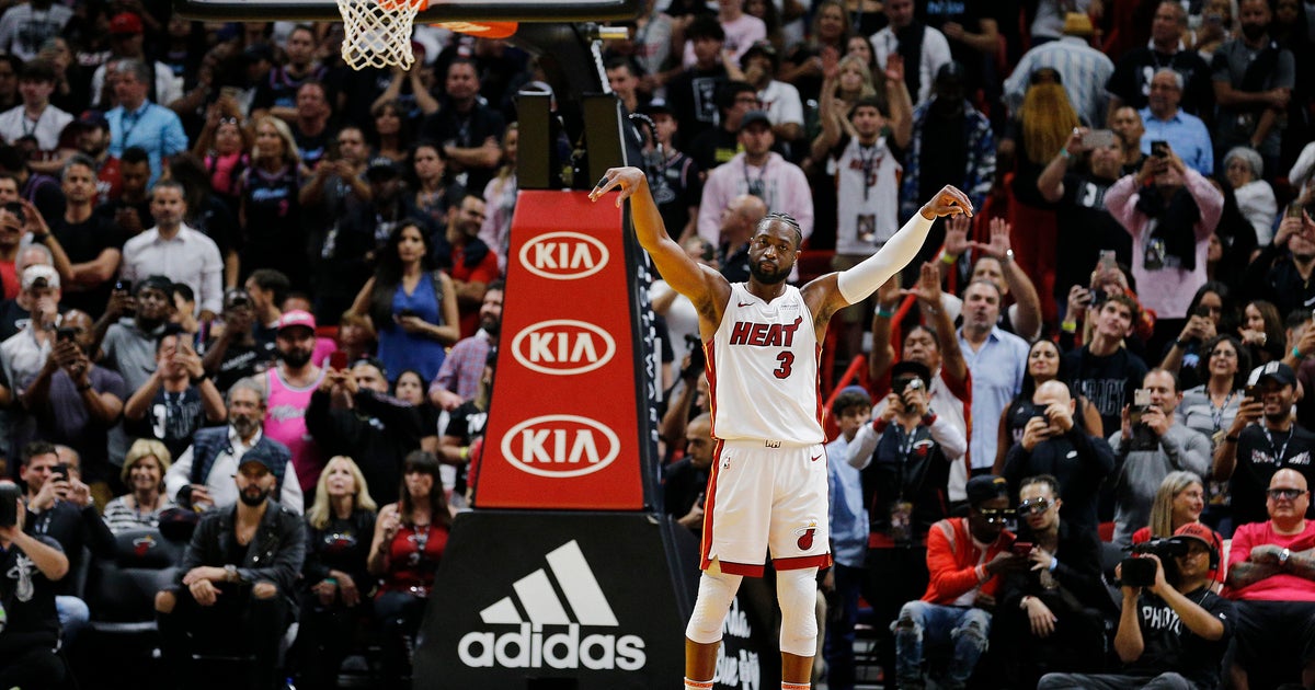 Dwayne Wade's last game in Miami: Tributes and cheers punctuate ...